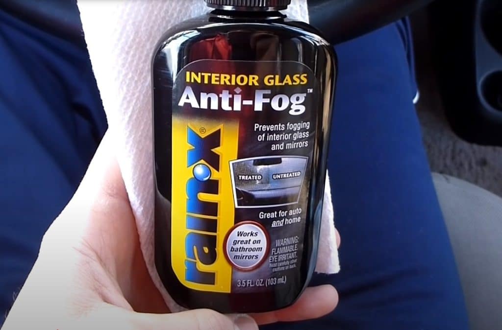 Why is My Windshield Fogging Up? The Ultimate Guide in 2025