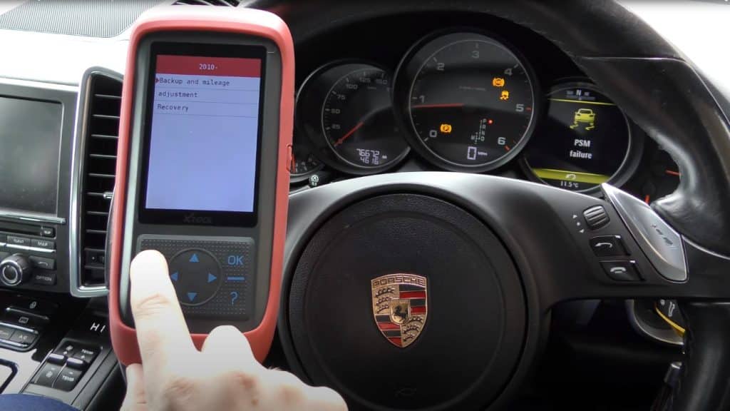 How to Reset Miles on a Car: The Ultimate Guide in 2025