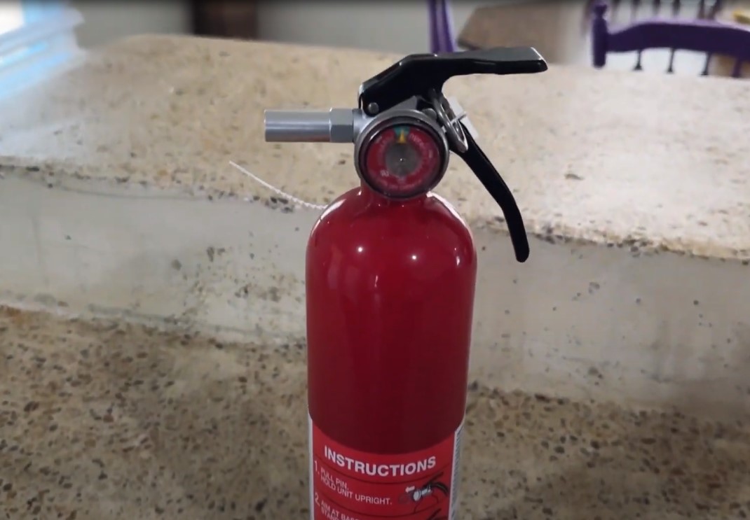 7 Best Fire Extinguisher for Cars: Top Rankings of 2024